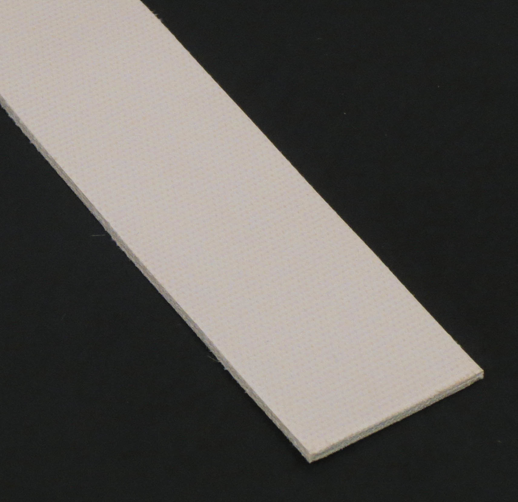 Conveyor Belt Manufacturer, Distributor, & Fabricator | Sparks Belting